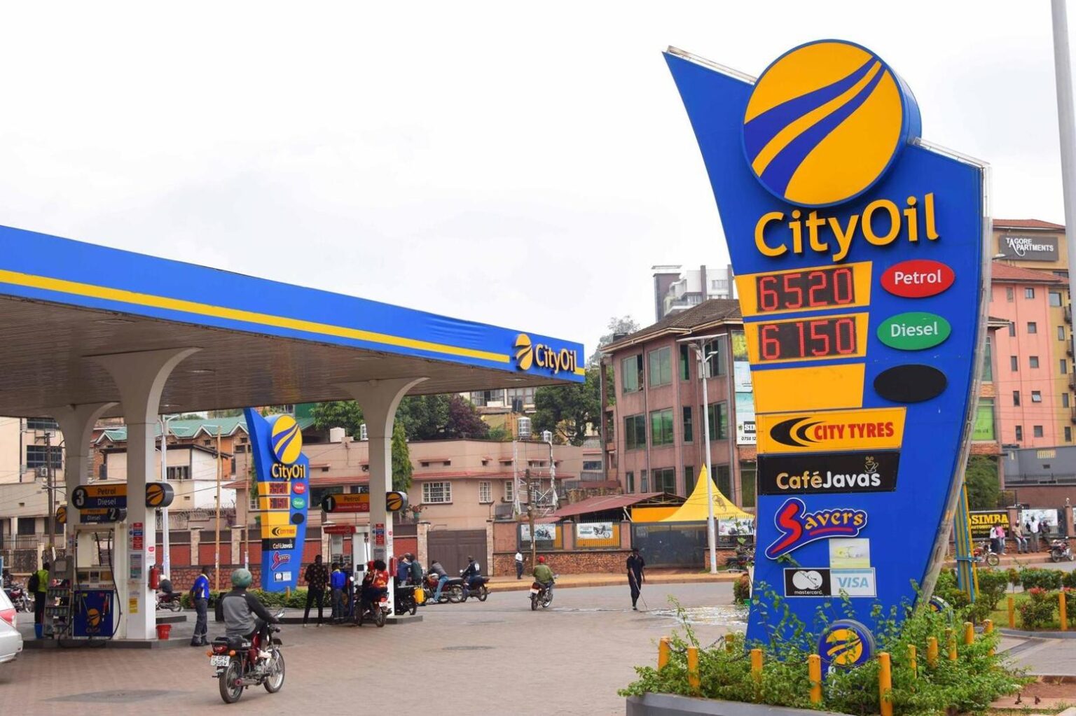Fuel Costs & Petrol Stations: Planning Your Uganda Road Trip